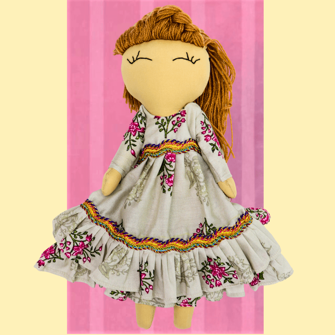 Nurah With Golden Hair – IAM